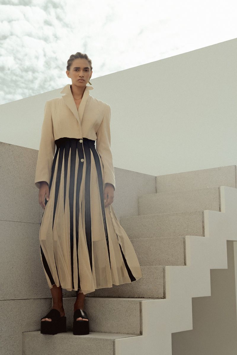Silver Lines by Paulina Pellowska (L'Officiel Baltics)
