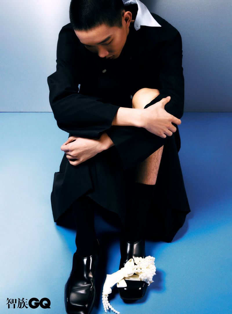 Wo-Men Wedges (GQ China)