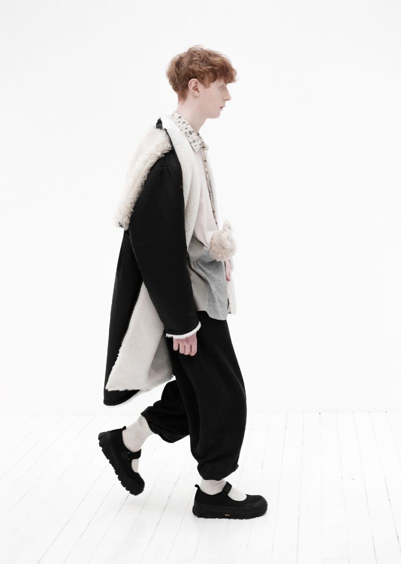 Amomento F/W 24 Presentation (Various Shows)