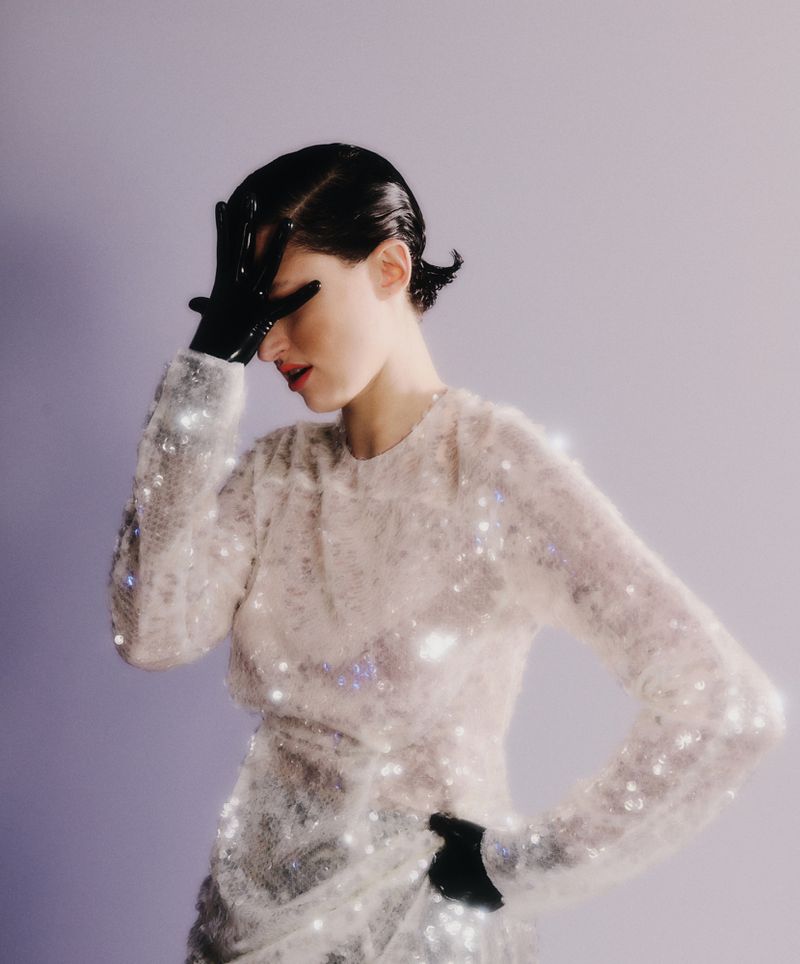 Amber Witcomb (Harper's Bazaar Serbia)