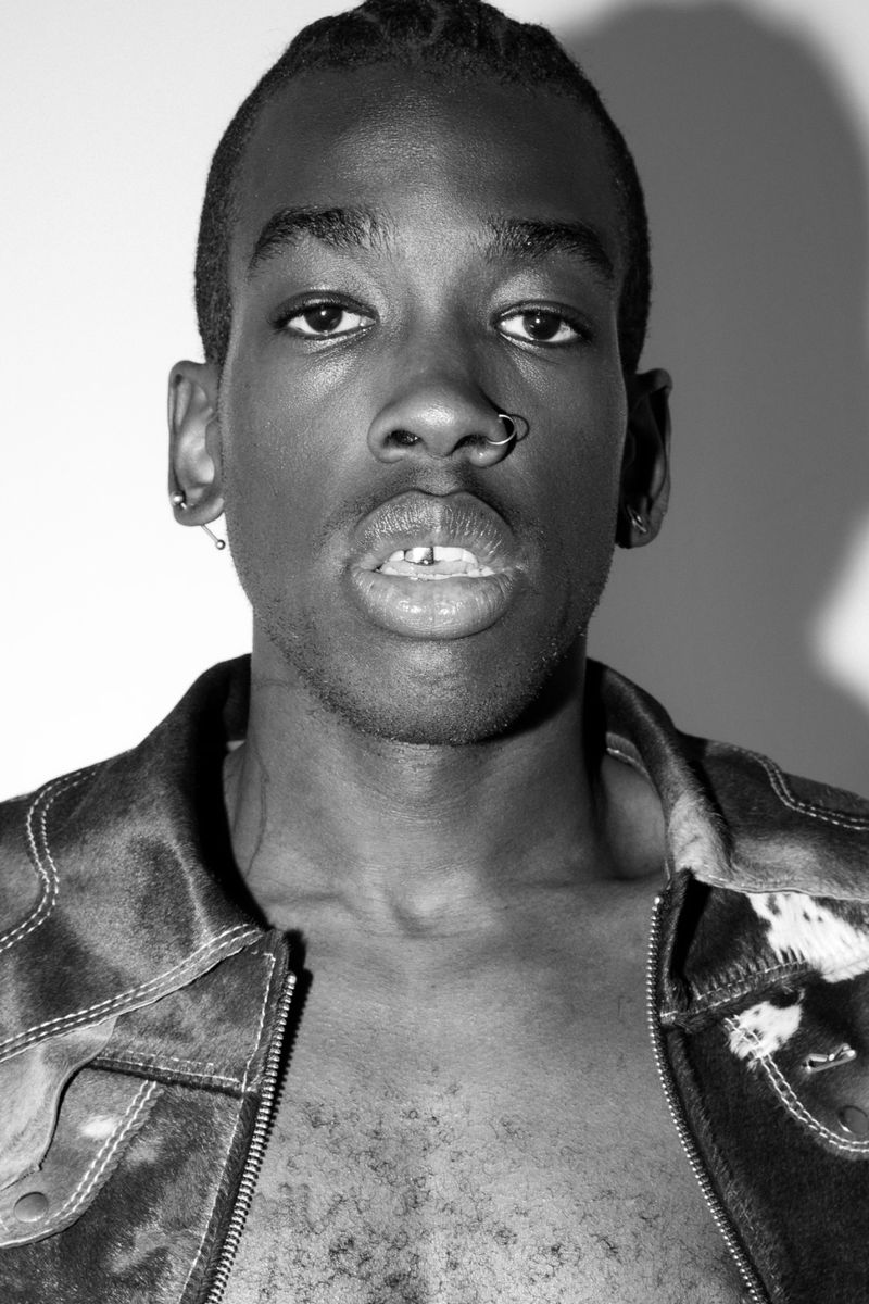 SF1OG S/S 23 Show backstage (Sleek Magazine)