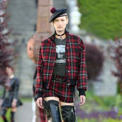 Addison Soens - Model Profile - Photos & latest news