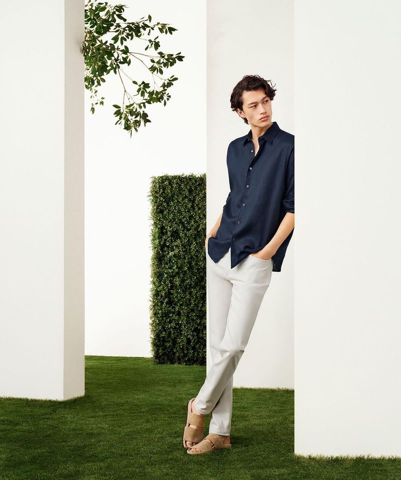 Theory | Living in Linen (Theory)