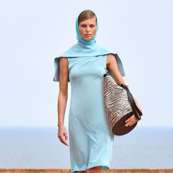 Bibi Breslin - Model Profile - Photos & latest news