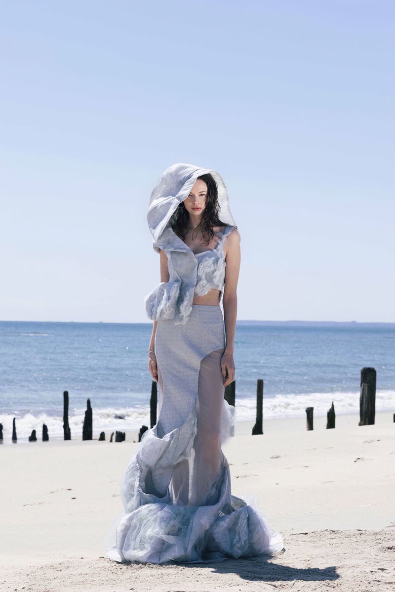 A Sparkle Hidden Beneath the Ordinary - Yinghui Zhou Feature | Ph ...