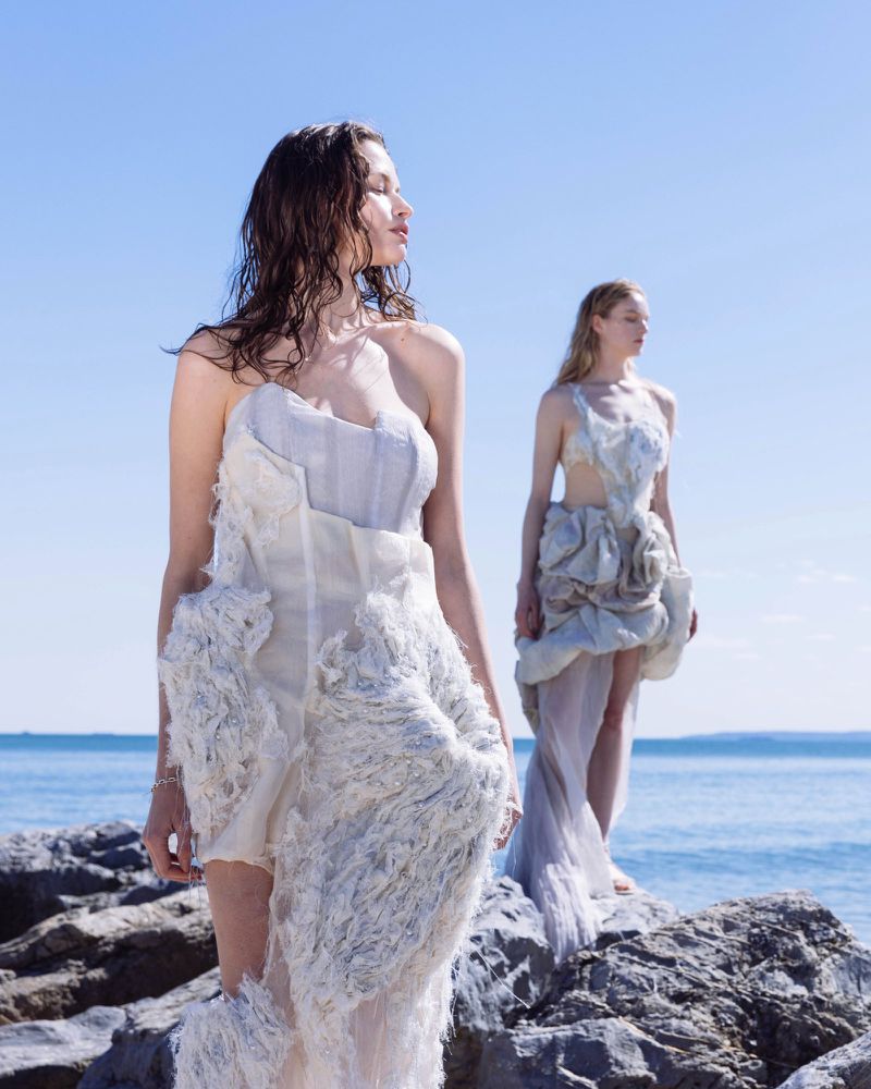 A Sparkle Hidden Beneath the Ordinary - Yinghui Zhou Feature | Ph ...