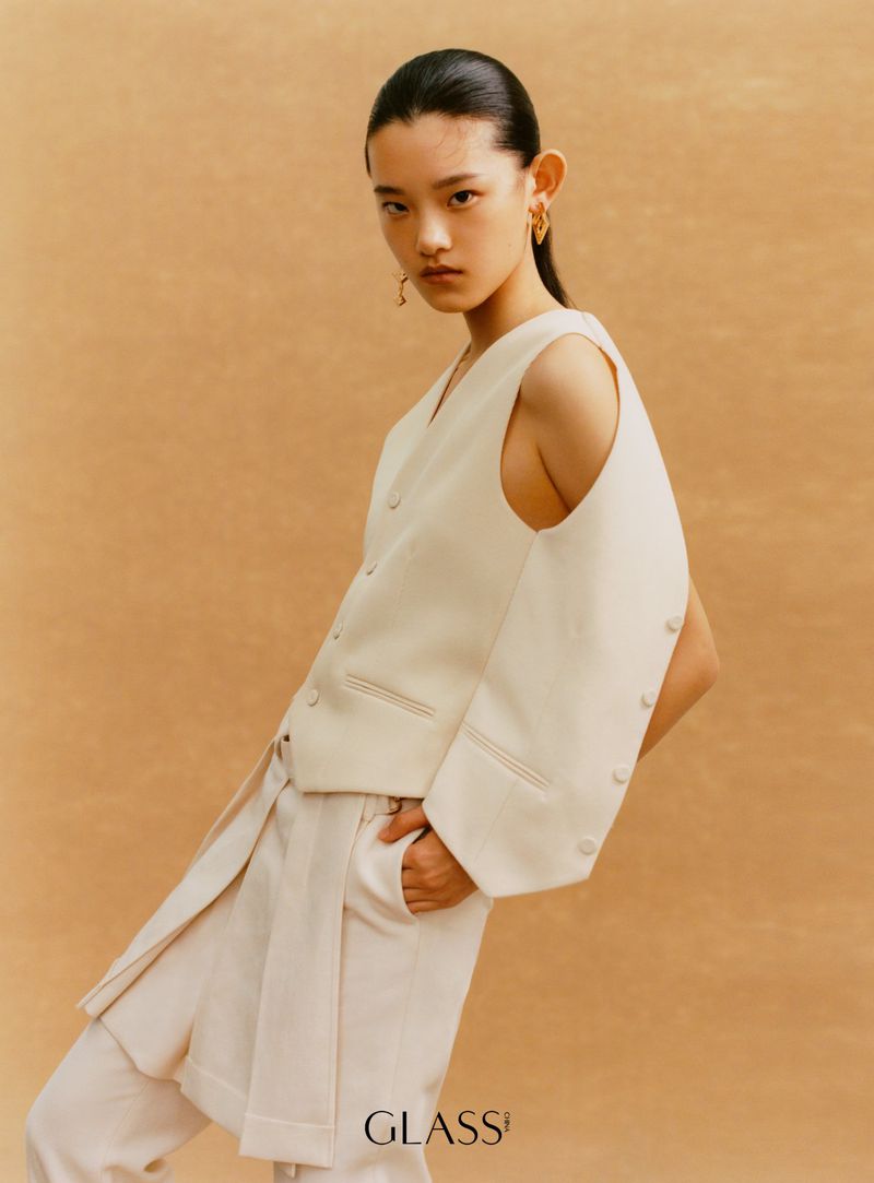 Autumn Romance (Glass Magazine China)