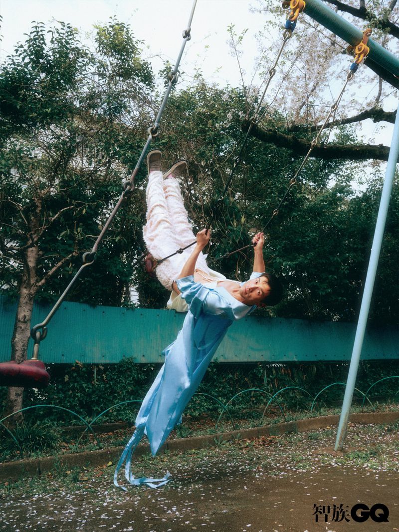 Sakura Falling by Wei Huan (GQ China)