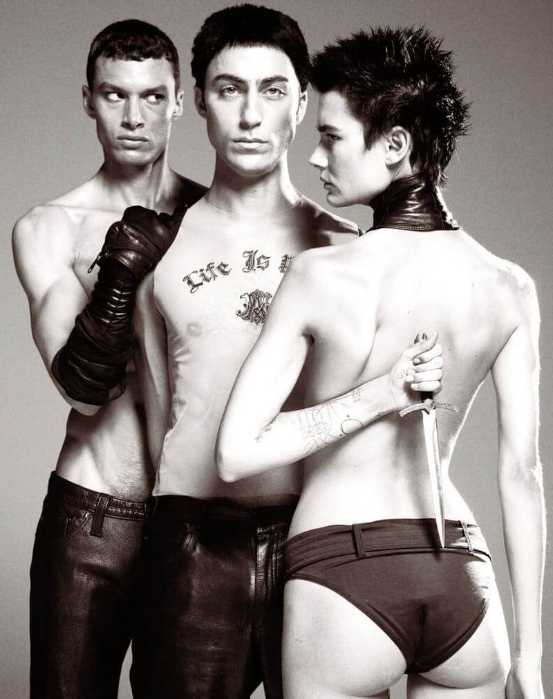 .digital Fleeting Visions seen by *Conor Cunningham (Le Mile Magazine)