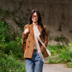 Yanan Wan - Model Profile - Photos & latest news