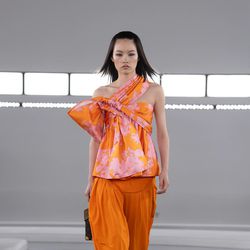 Yanan Wan - Model Profile - Photos & latest news