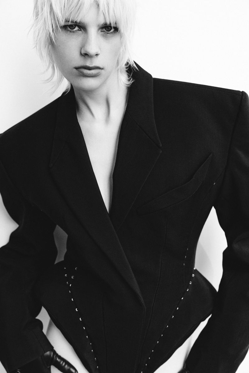 Photography Marco van Rijt (Numéro Netherlands)