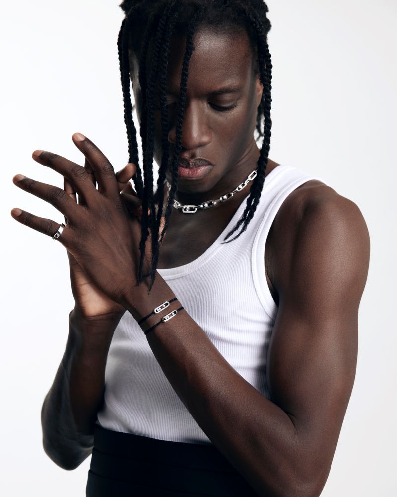 MESSIKA - CARE(S) CAMPAIGN (Messika)