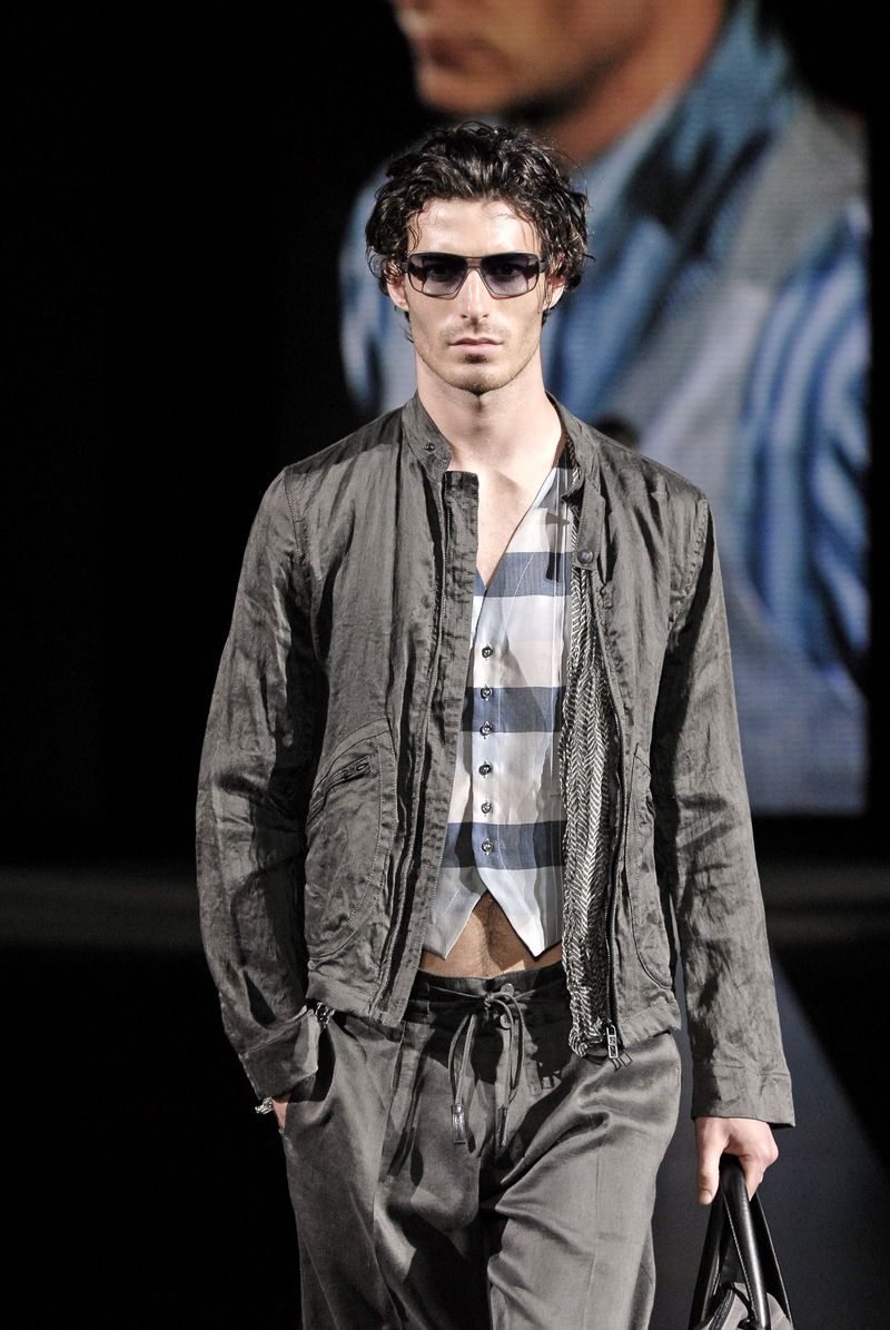 Giorgio Armani S/S 2007 Men's Show (Giorgio Armani)
