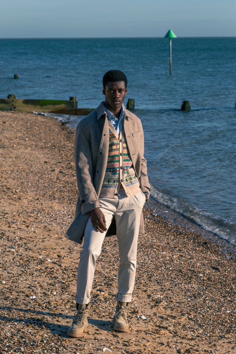 Oracle Time - Magazine by Fraser Vincent (Various Editorials)