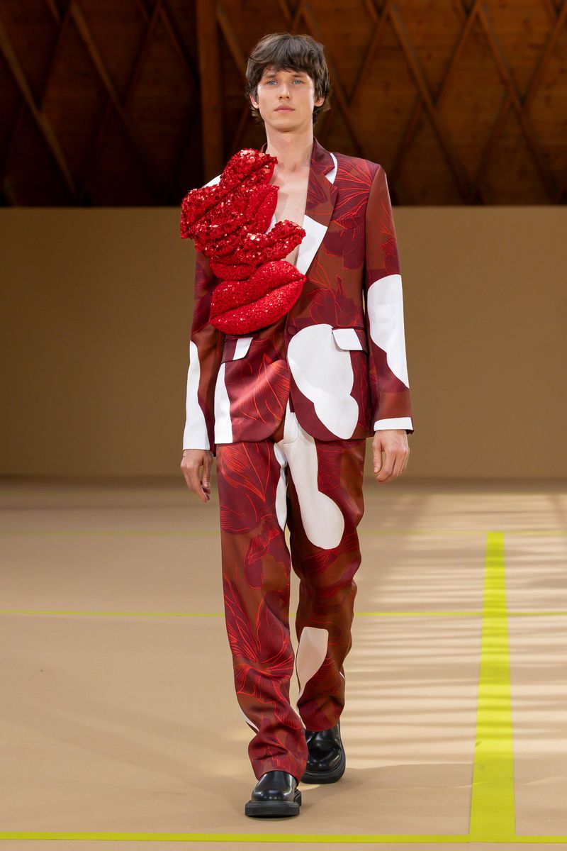 Homolog Haute Couture Fall 2024 Show (Homolog)