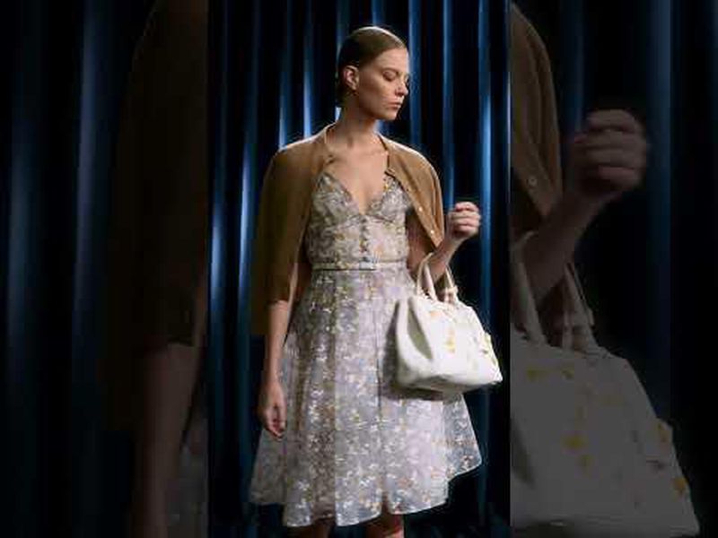 Prada A Galleria Romance (Prada)