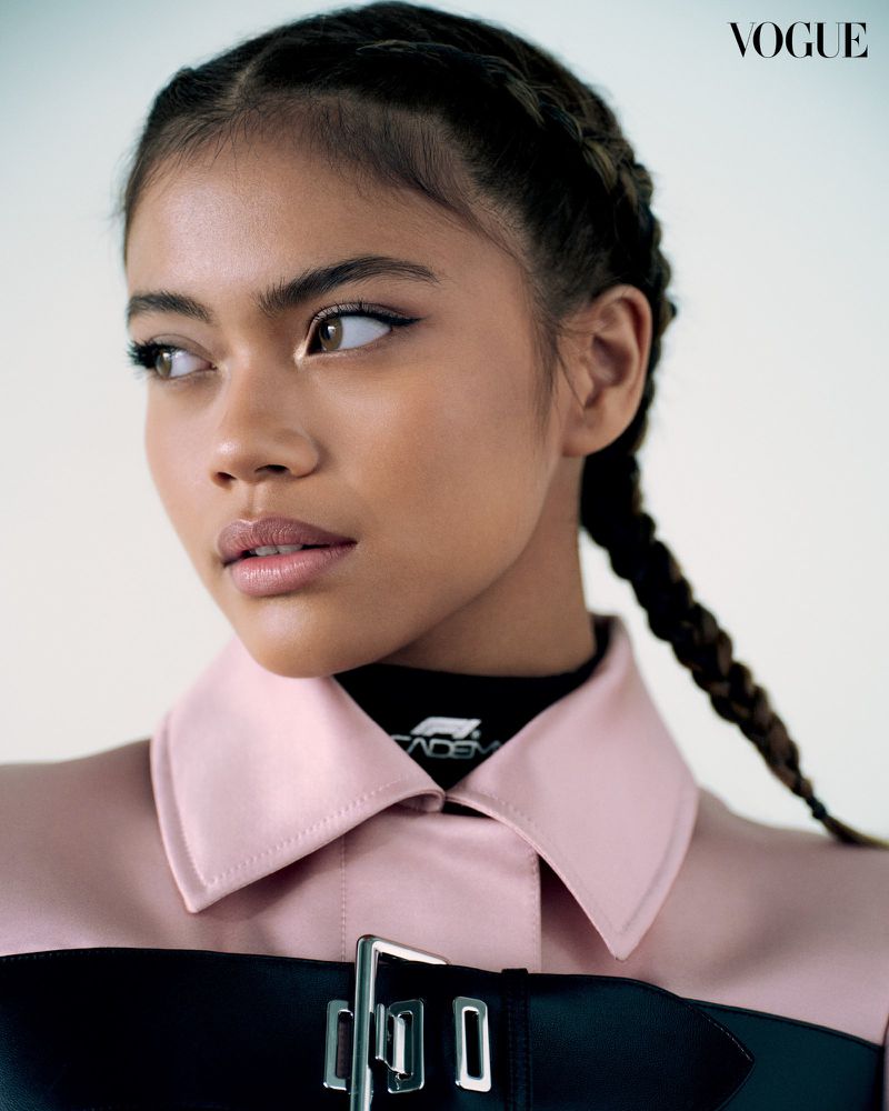 Bianca Bustamante (Vogue Philippines)