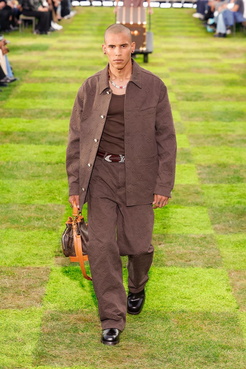 Louis Vuitton S/S 25 Men's Show (Louis Vuitton)