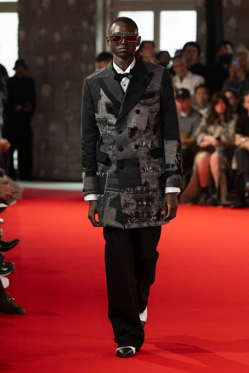 Junya Watanabe S/S 25 Men's Show (Junya Watanabe)