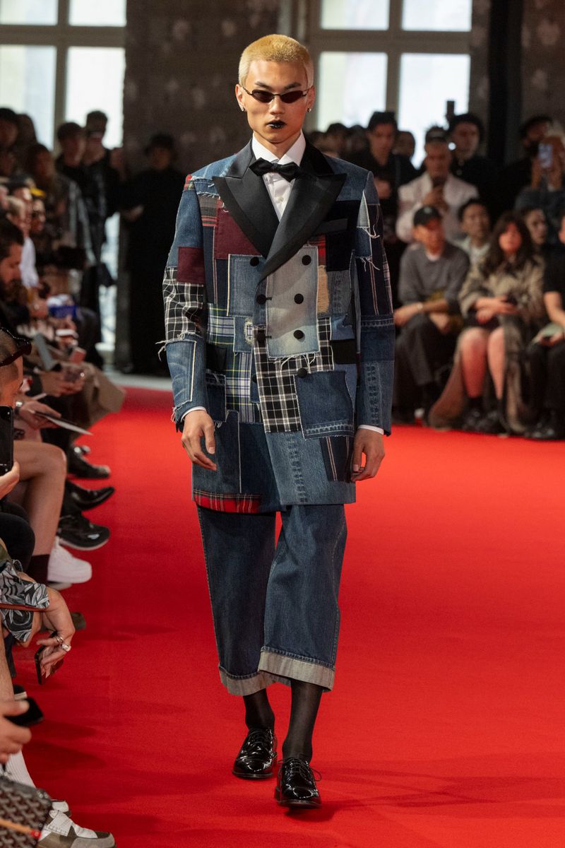 Junya Watanabe S/S 25 Men's Show (Junya Watanabe)