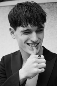 Samuel Aitken - Model Profile - Photos & latest news