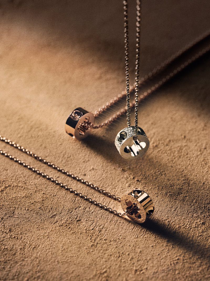 Louis Vuitton’s Empreinte designed by Francesca Amfitheatrof Campaign ...