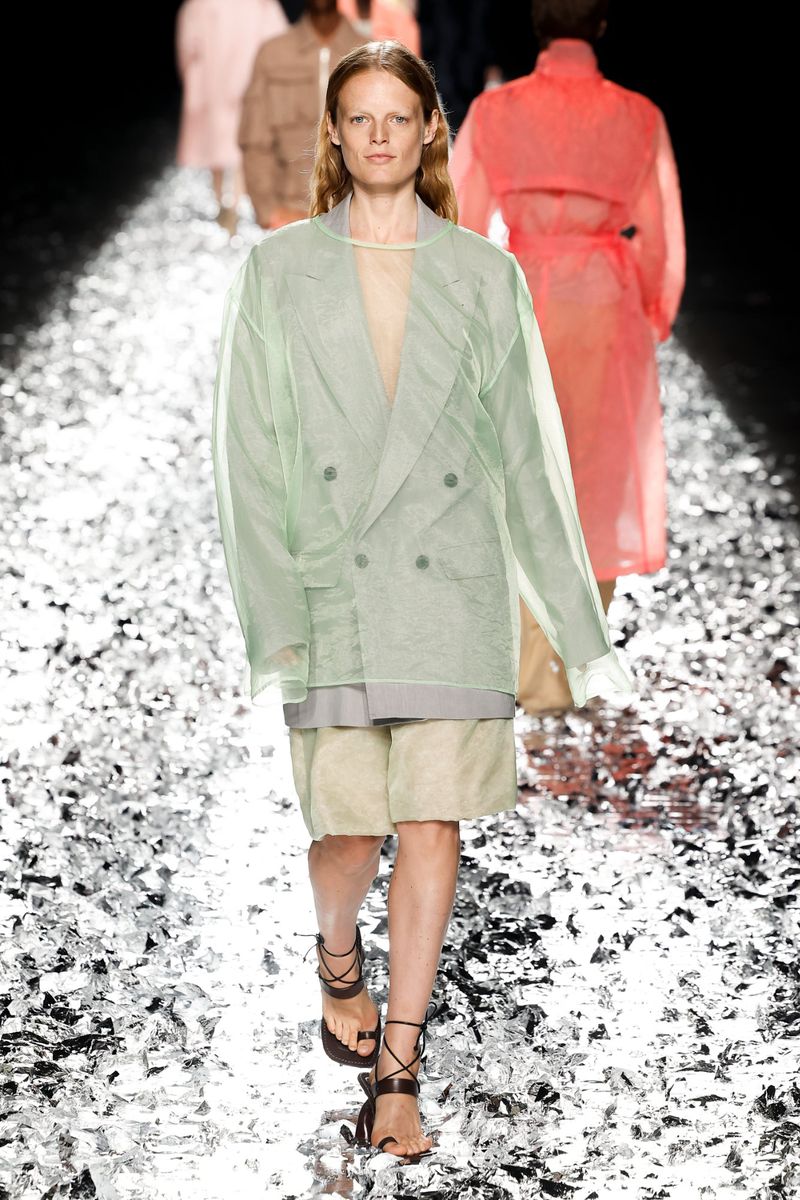 Dries Van Noten S/S 25 Men's Show (Dries Van Noten)