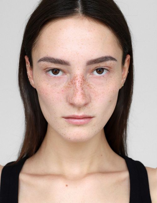 Isa Brands - Model Profile - Photos & latest news