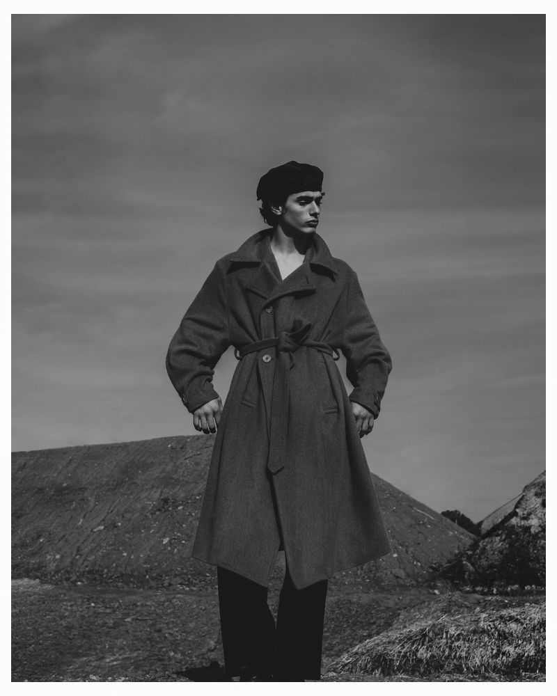 Play (The Pink Prince)