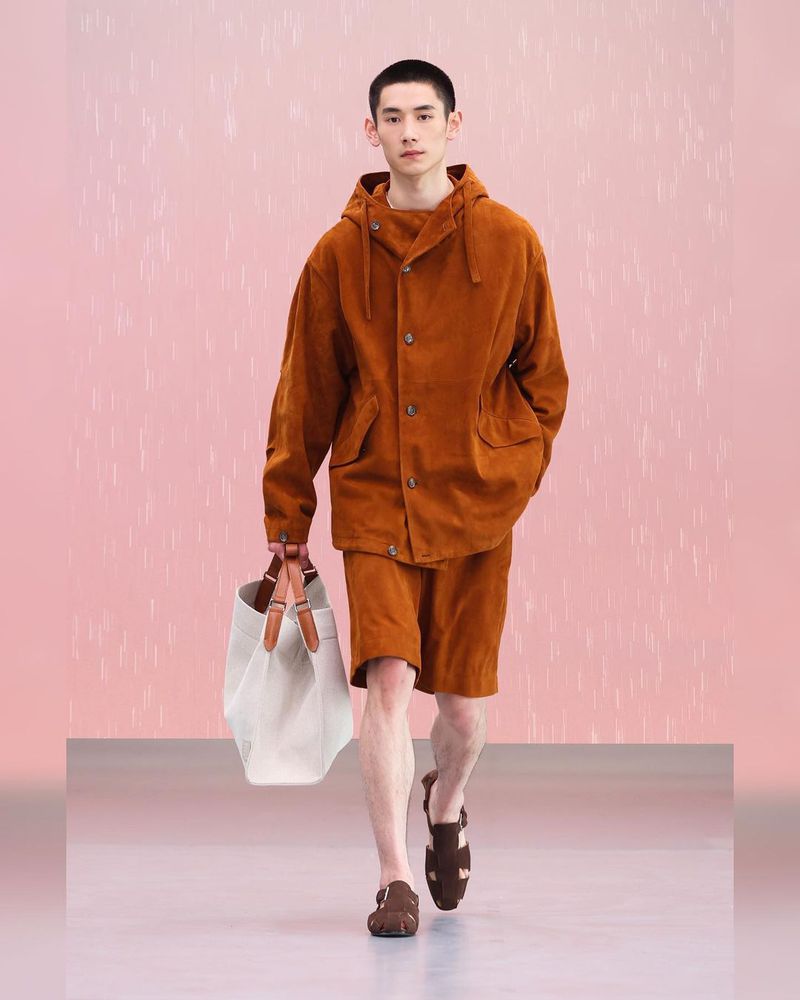Erdos S/S 24 Show Shanghai (Erdos)