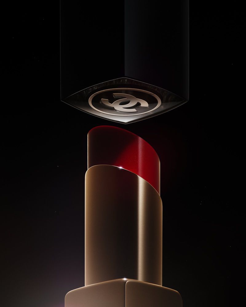 CHANEL holiday gifts campaign 2020 (Chanel Beauty)