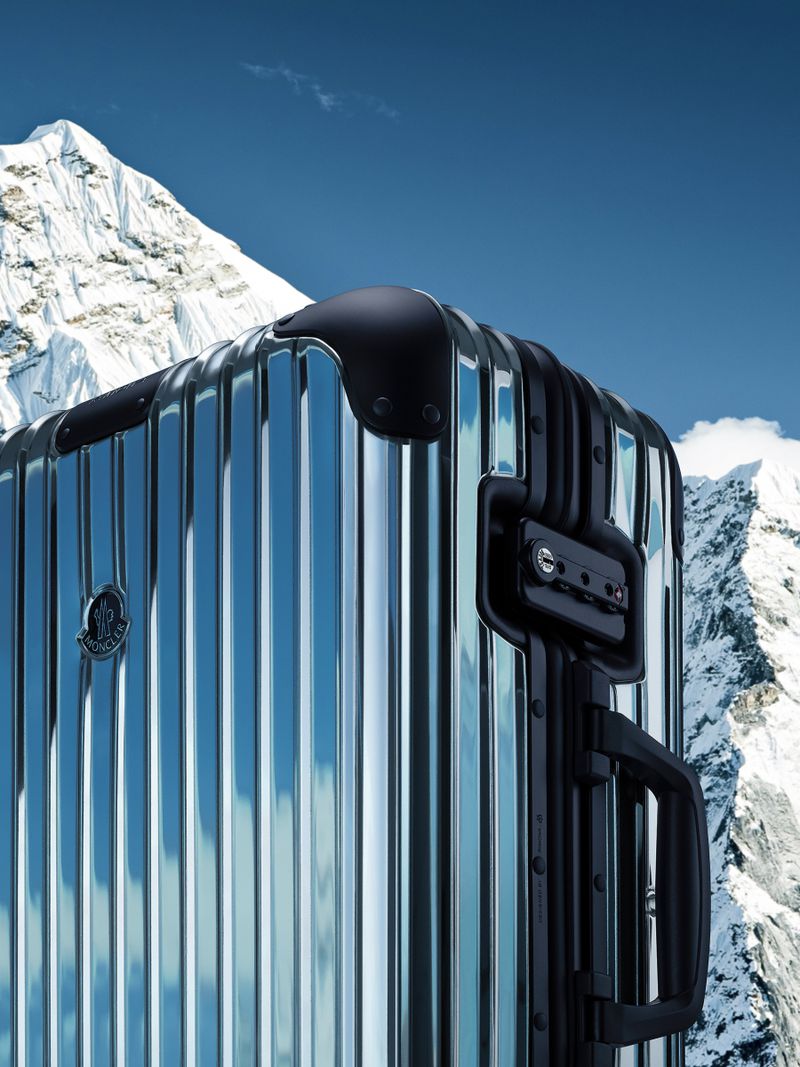Moncler RIMOWA “Reflection”campaign 2020 (Moncler)