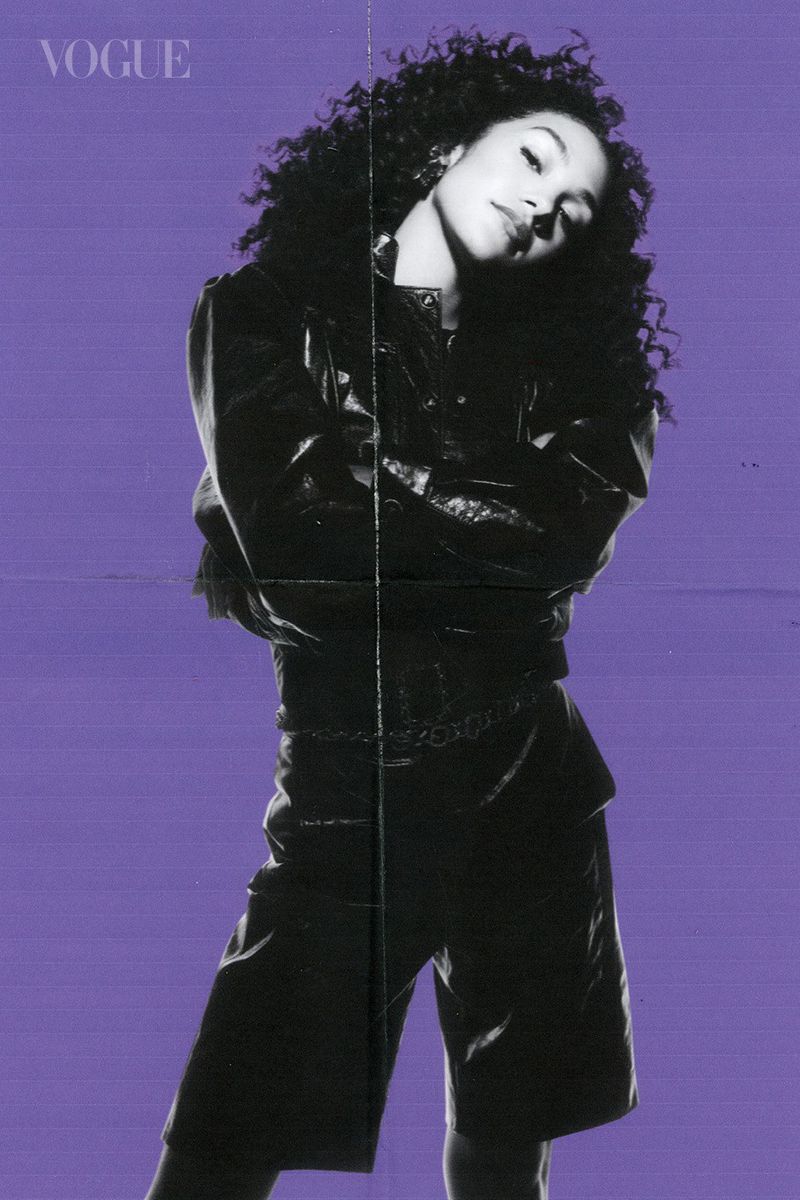 Olivia Dean (Vogue Singapore)