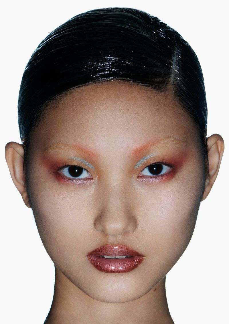 CHANEL BEAUTY BOOK (Chanel Beauty)