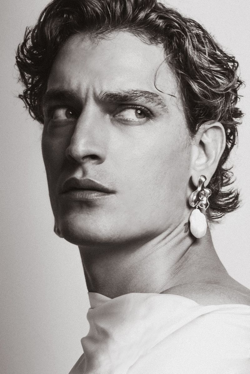 Jonathan Bellini (Numéro Netherlands)