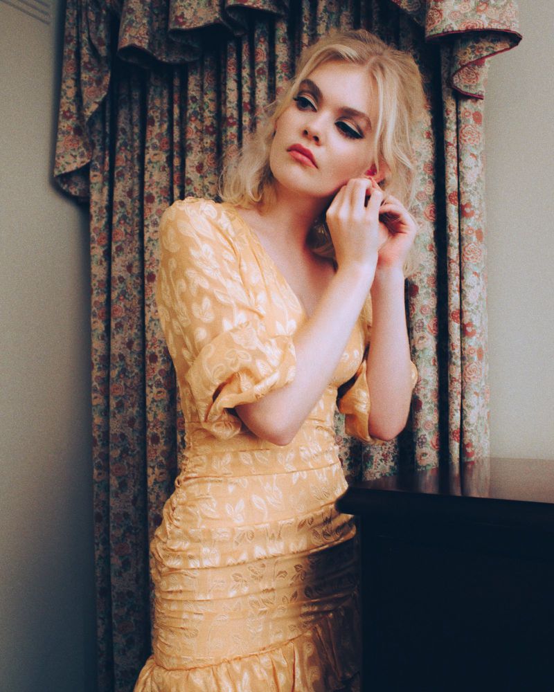 Detachment (Ladygunn Magazine)