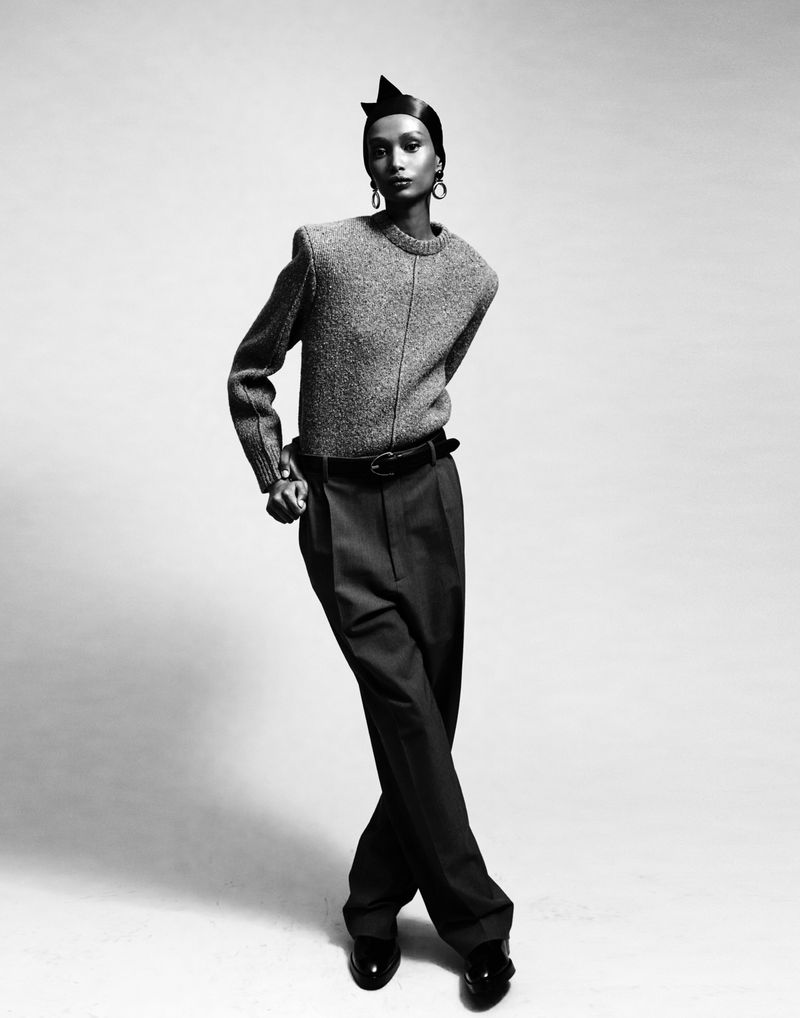 PERFECT DESCRIPTIONS (The Perfect Magazine)