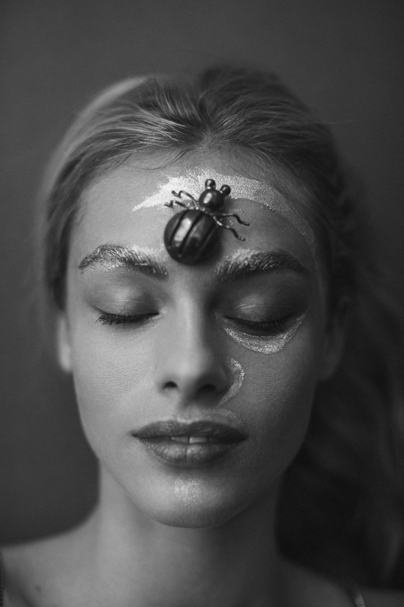 LUNA (Schön Magazine)