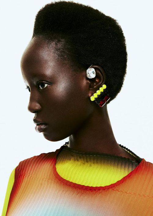 Awut Jennifer Nhail - Model - detail by client