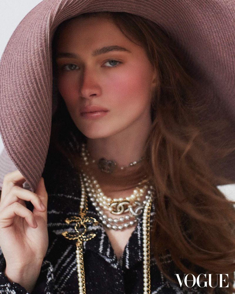 Reinvented Glamour (Vogue Thailand)