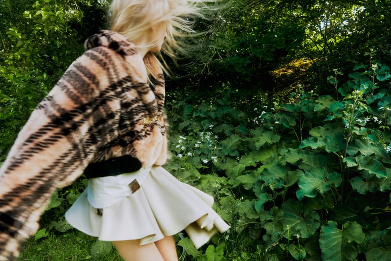 September song - Photographer Daniela Gyllensten (Elle Sweden)