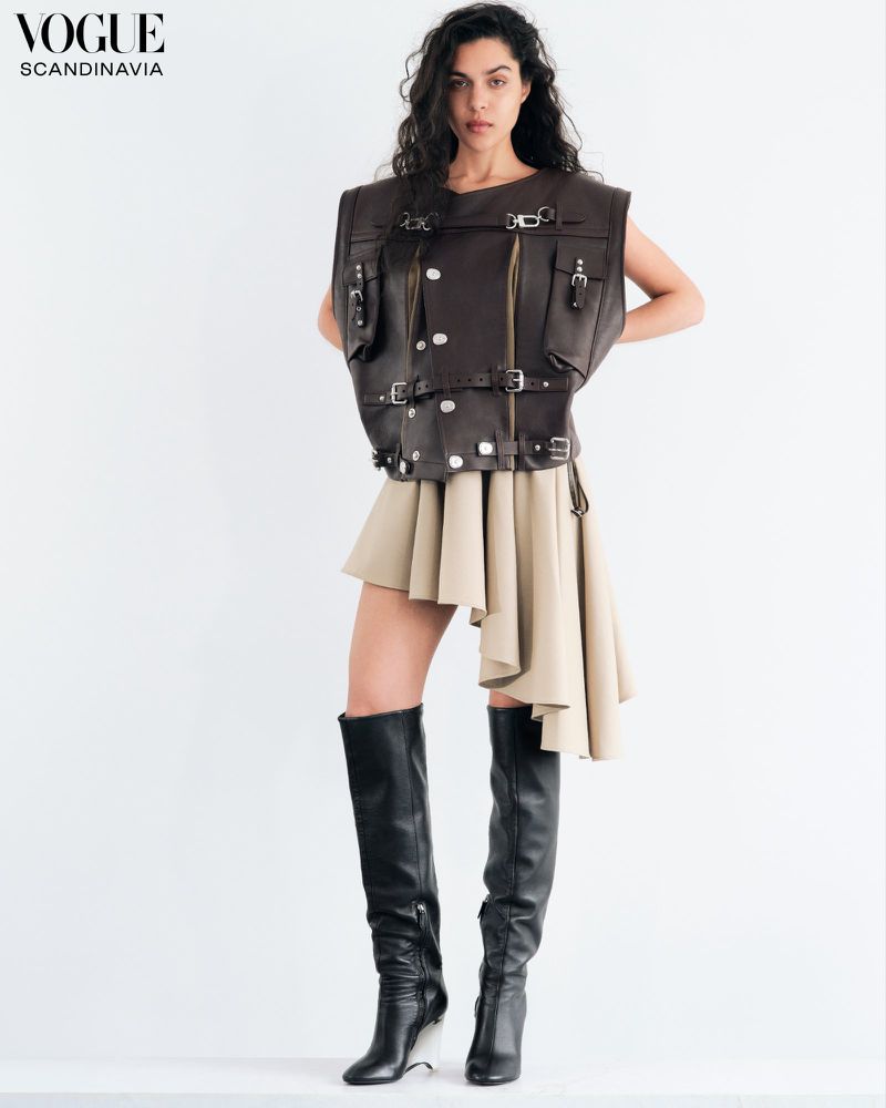 TIGH NOTE (Vogue Scandinavia)