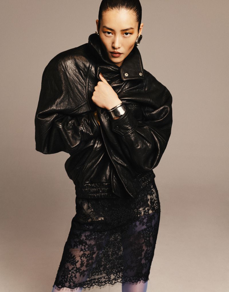 Look at me -Liu Wen by Zhonglin (Marie Claire China)