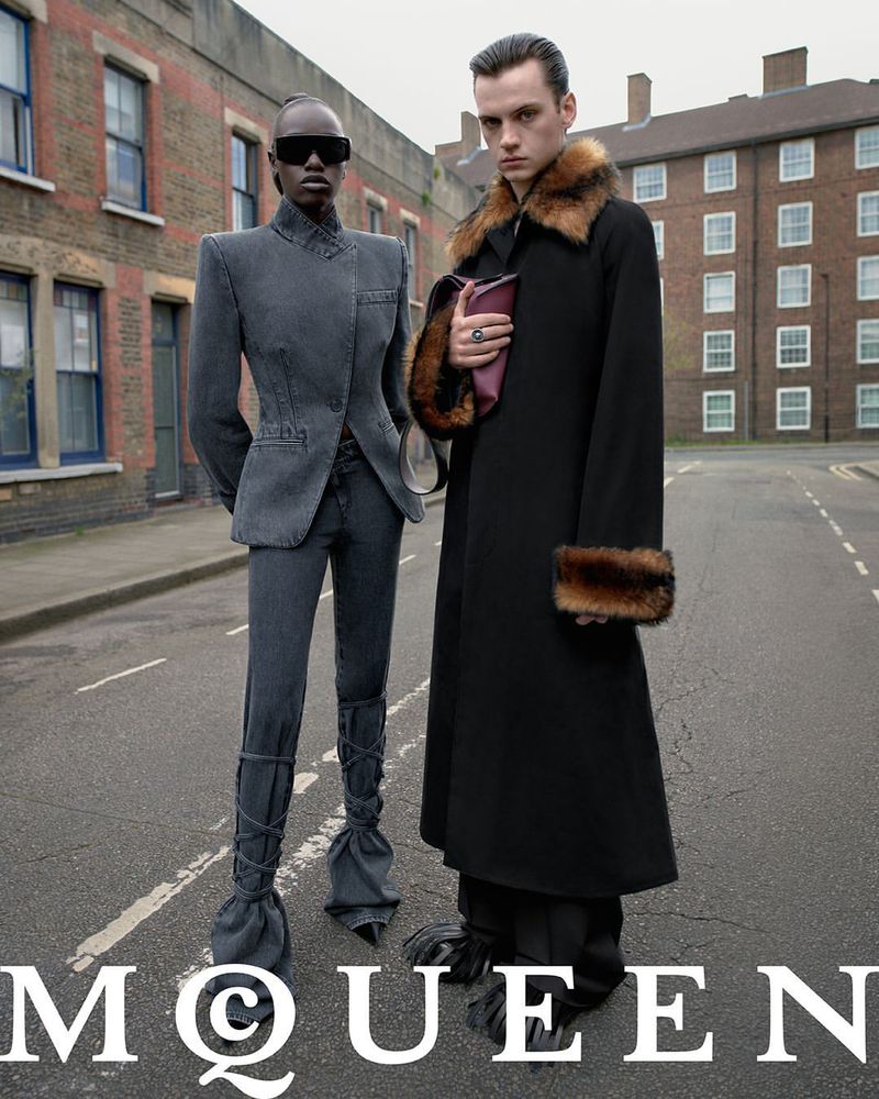 Alexander McQueen A/W 24 Campaign (Alexander McQueen)