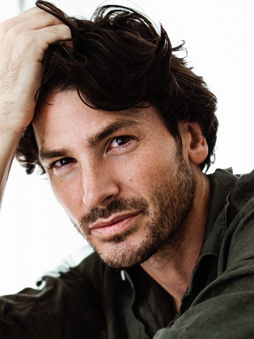 Tom James - Model Profile - Photos & latest news