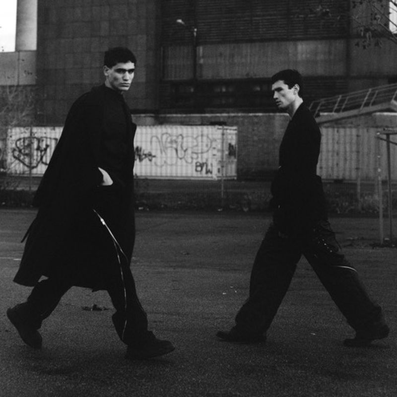 Analogous by Alma Leandra (Kaltblut Magazine)