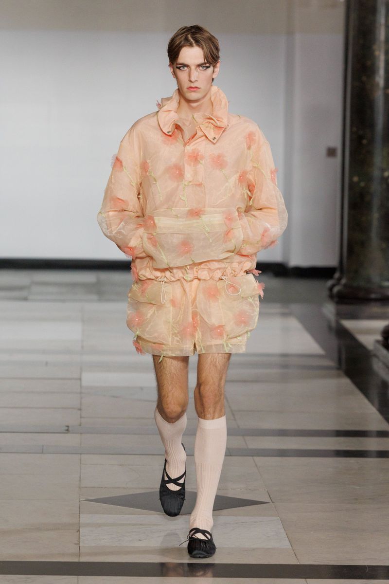 Simone Rocha S/S 25 Show (Simone Rocha)