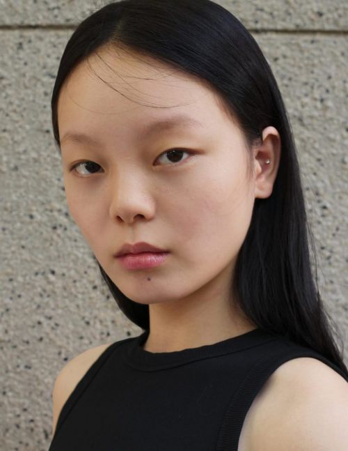 Yiting Wei - Model Profile - Photos & latest news