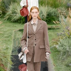 Addison Soens - Model Profile - Photos & latest news